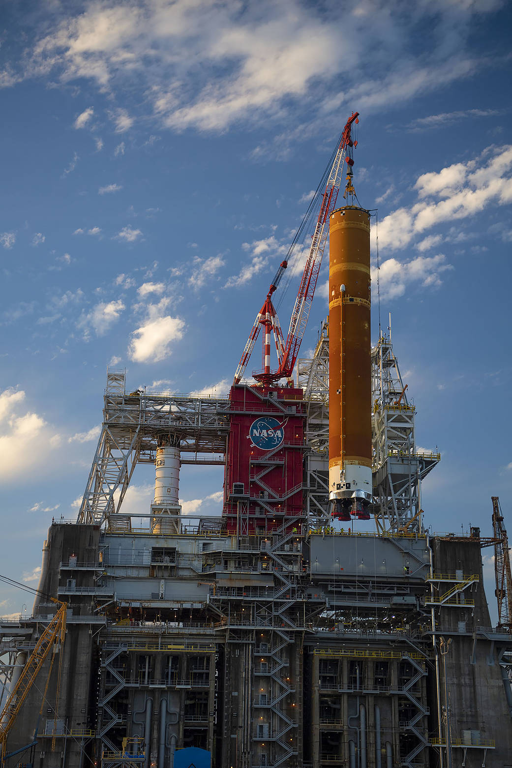 NASA Removes Rocket Core Stage for Artemis Moon Mission from Stennis ...
