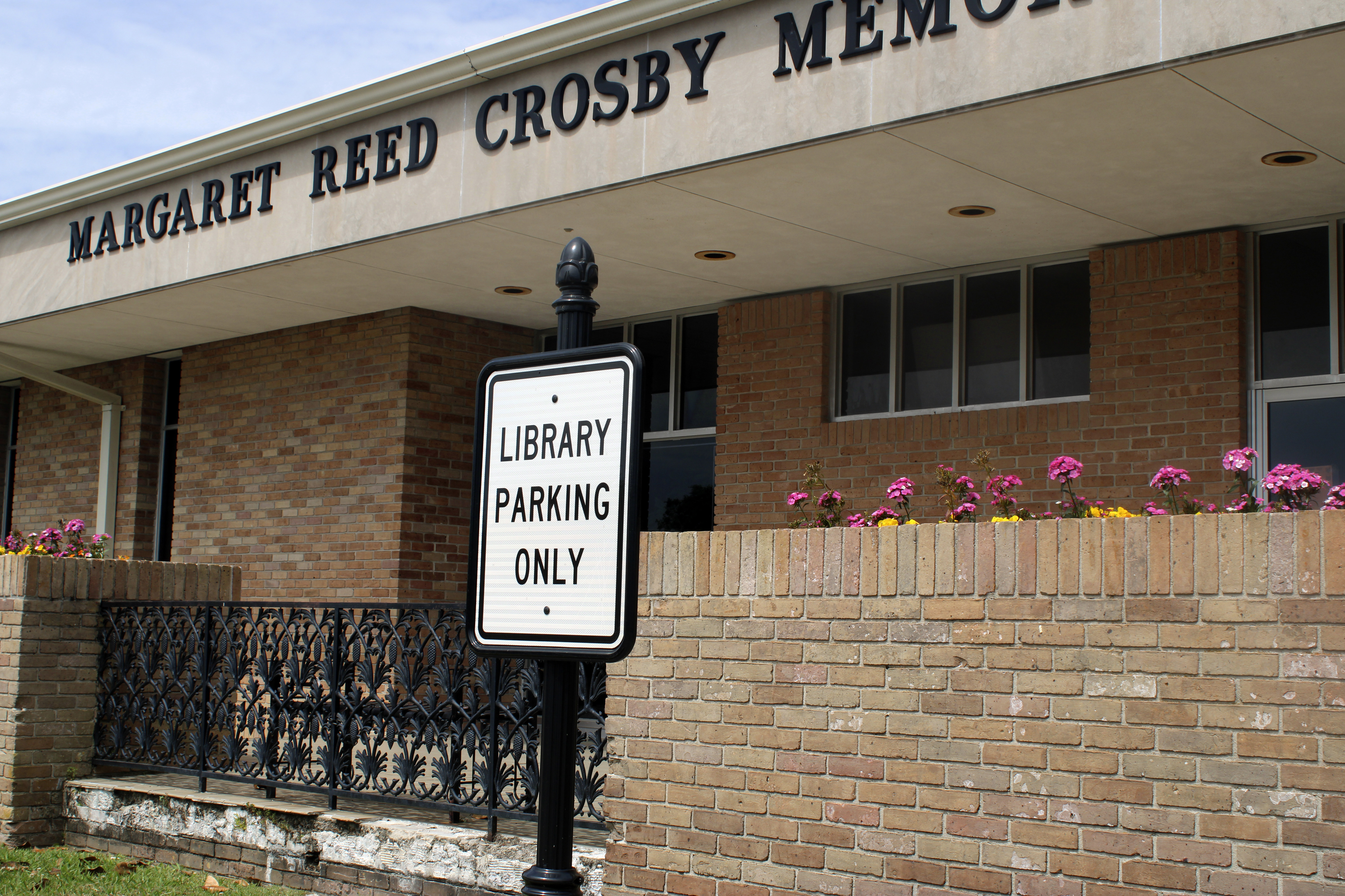 Kid’s LEGO night Tonight | Picayune Item