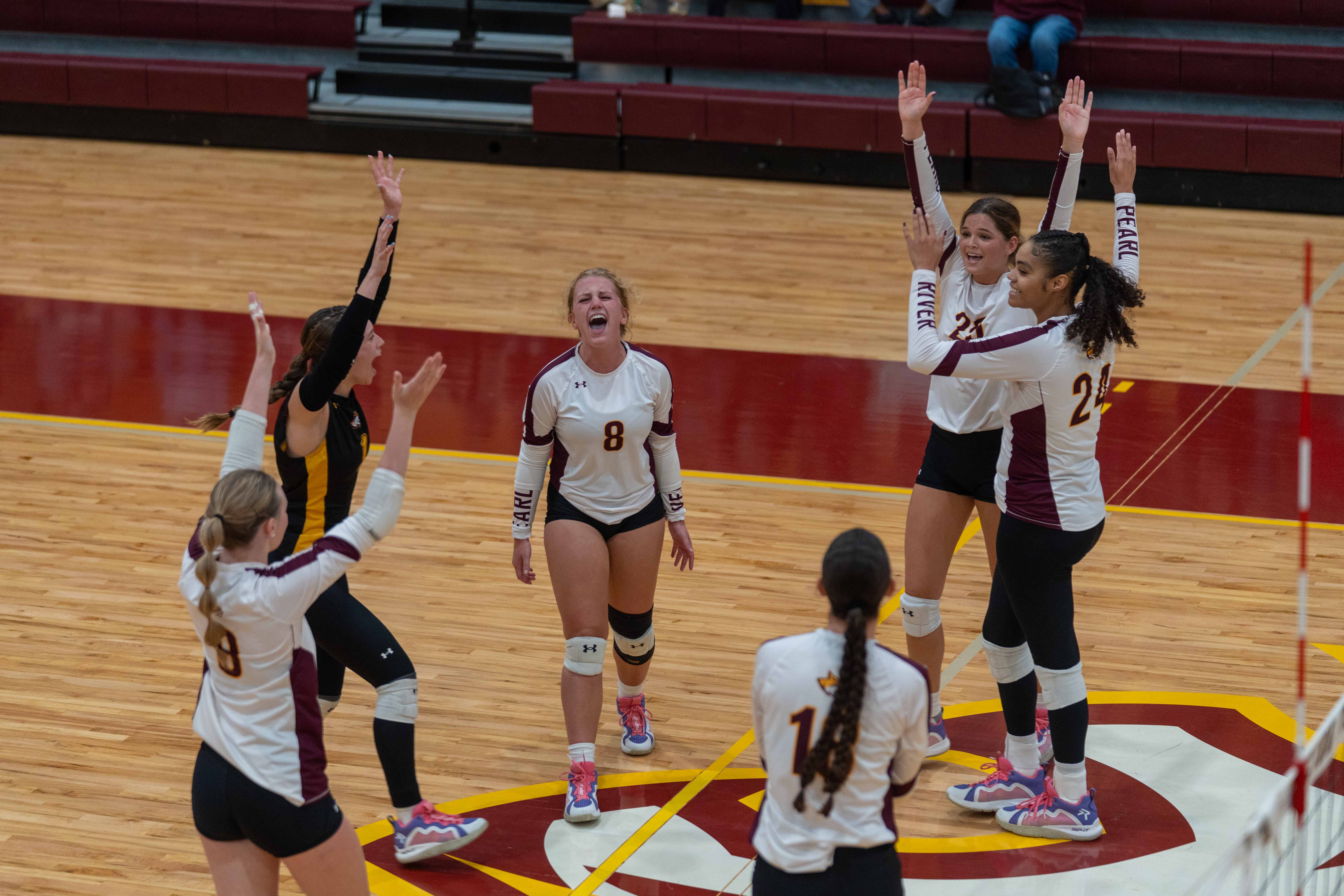 Early momentum propels Pearl River to sweep of Itawamba | Picayune Item
